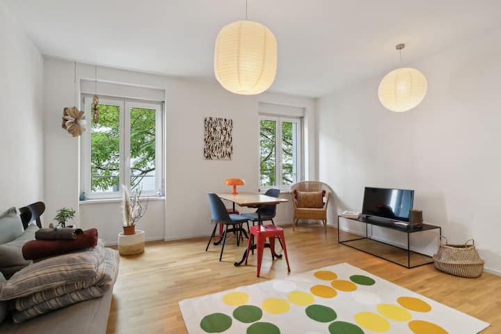 Quiet Gem In Trendy District - Basel