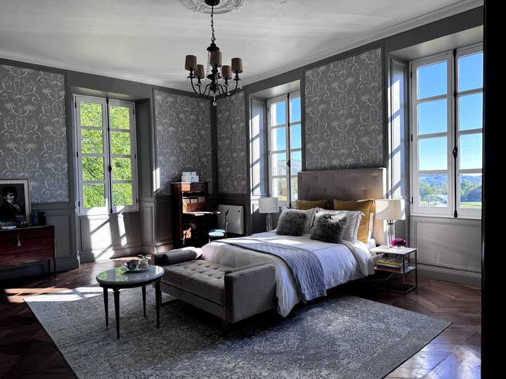 The Verdier Room - Mauléon-Licharre