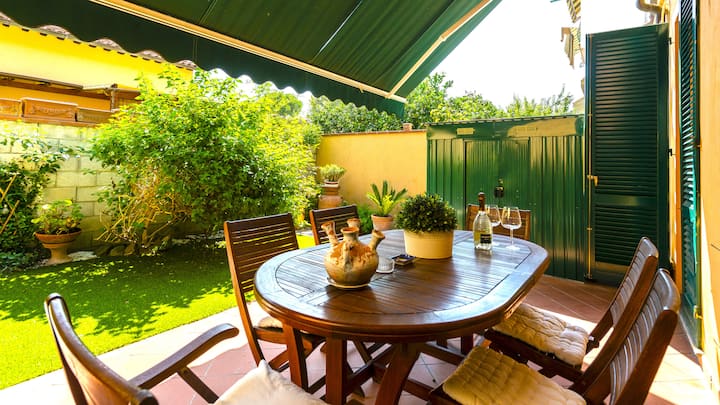 Hostly-la Casa Di Marta-3 Minutes From The Tower - 比薩