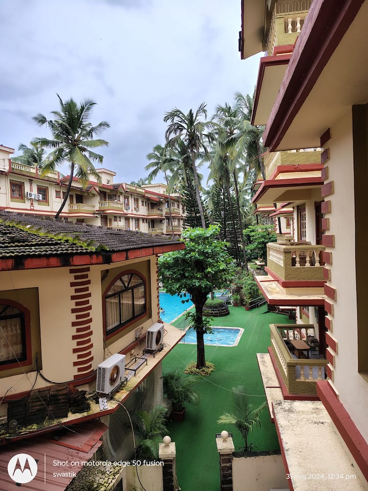 Roomzaway : Pool, Kitchen, Wi-fi, No Restrictions - Goa