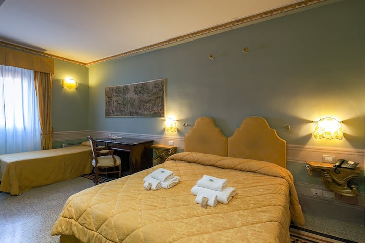 Suite Familiare-i Portici Hotel - Arezzo