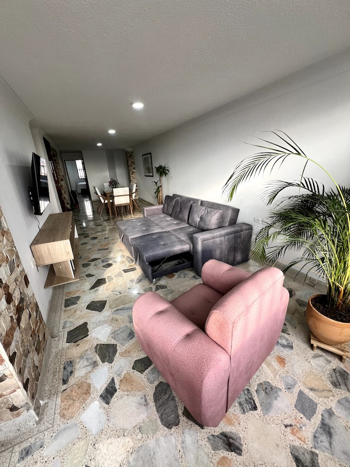 Exclusivo Apto De 130 M² En Zona Central - Bucaramanga