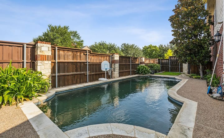 Pool & 5 Bedroom - 1 Mile From Star - The Colony, TX