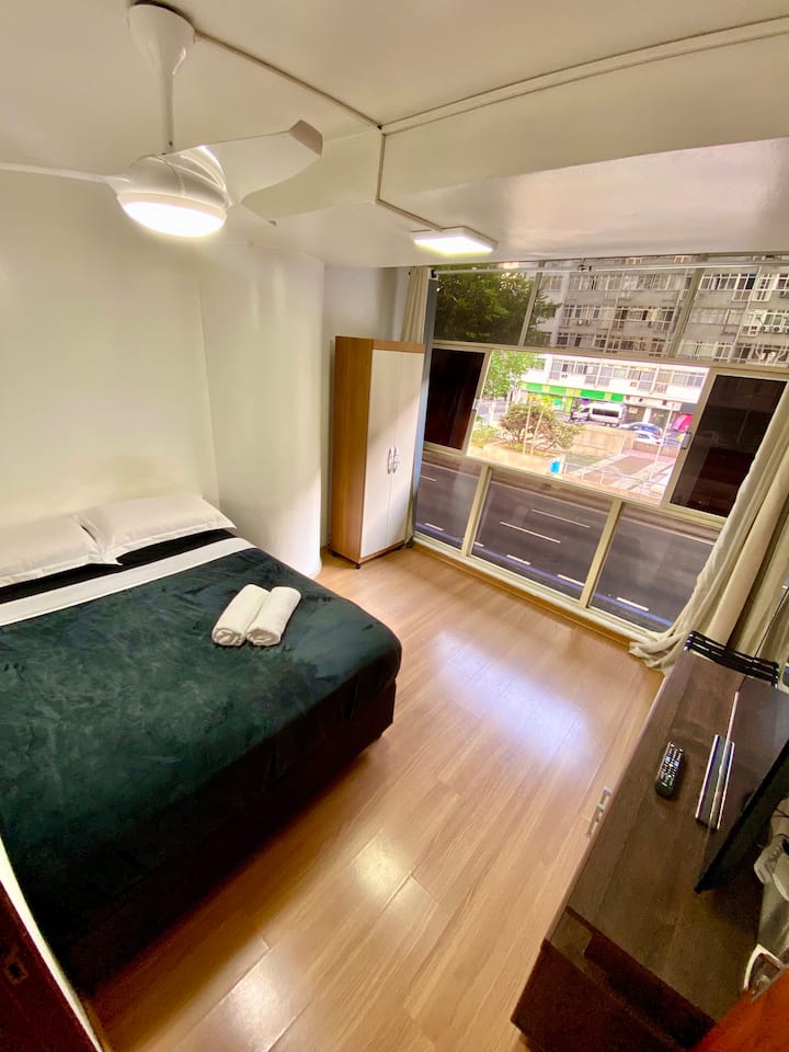 Apartamento Em Copacabana - 200m Praia Do Leme - Copacabana