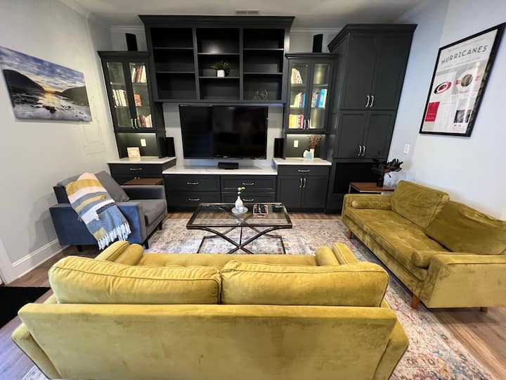 Luxury Private Basement Near Dtr - Shady Lake, Garner