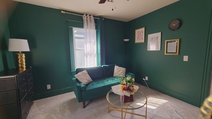 Apartment In Rochester - Rochester, NY