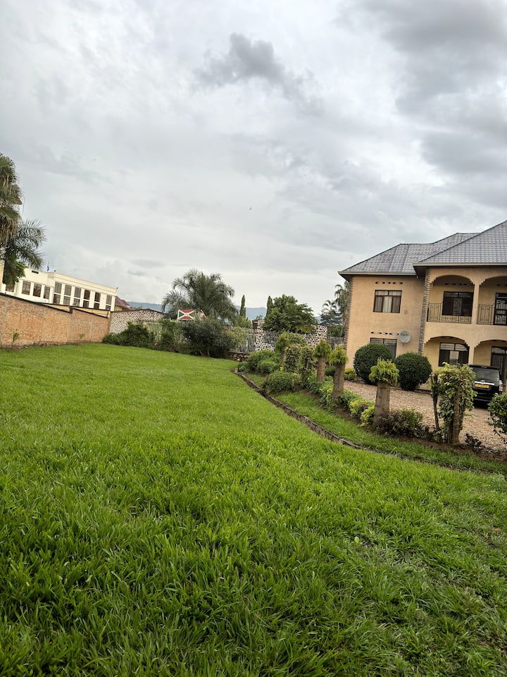 Maison De Passage A Kigobe Nord - Burundi