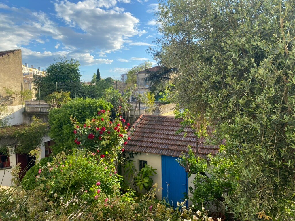 Charmant appartement avec balcon - Condos à louer à Montpellier ...