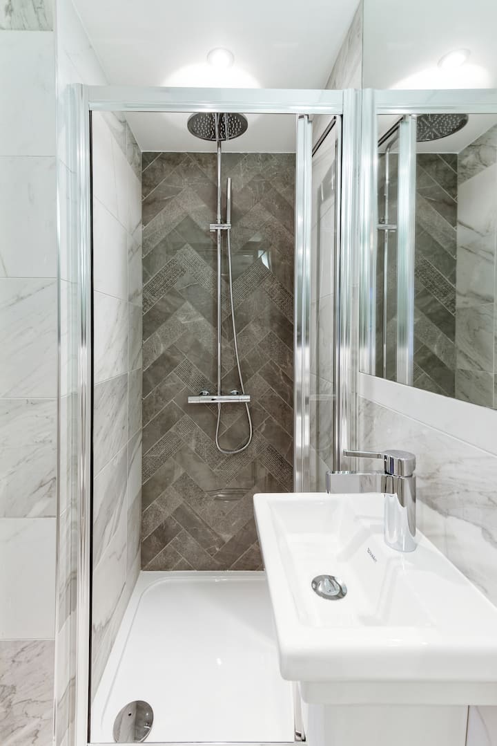 Bright Studio -5 Min To  Baker Street Tube Station - London Paddington Station