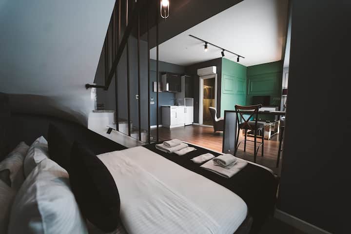 Corner Loft Suit ( 3 People) - Bursa