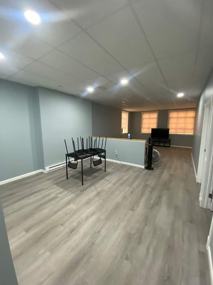Large, Private Apt In Reading! - Reading, PA