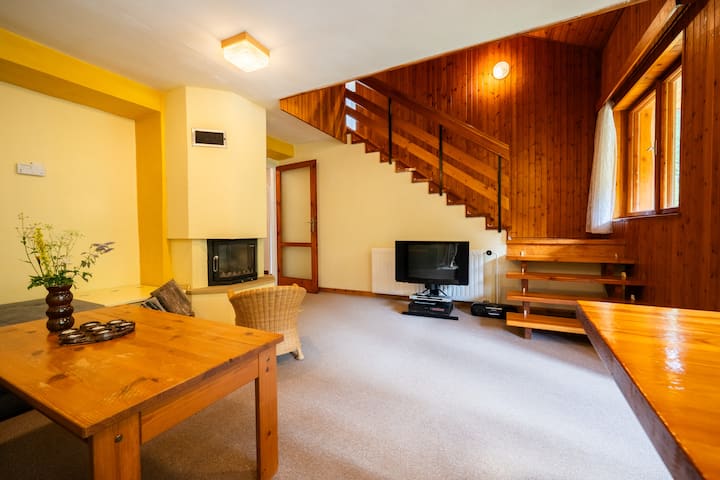 Mountain Cottage In Dolny Jelenec, 3 Bedrooms - Donovaly