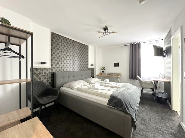 Comfortable 1-bedroom Apartment*kitchen*home2share - Wachtberg