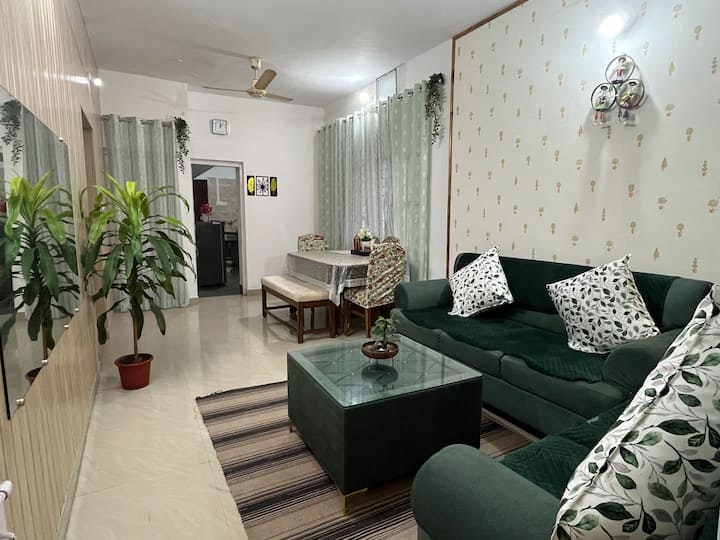 2bhk Manju Dwivedi Homestay Near Aiims - Bhopal