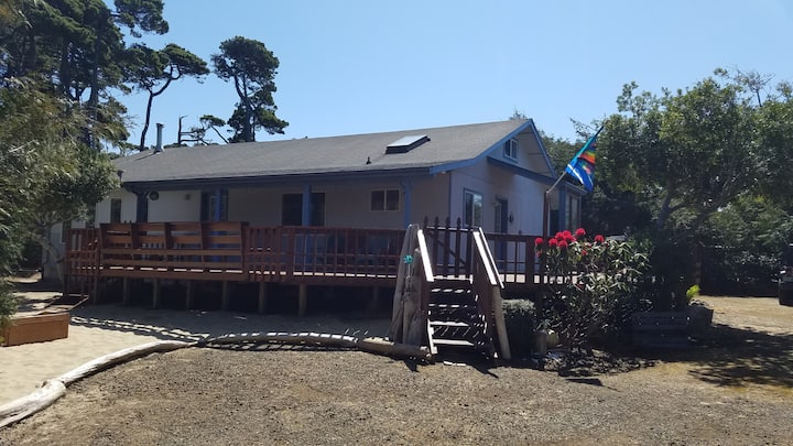 Easy 5-8 Min Walk To Heceta Beach! - Florence, OR
