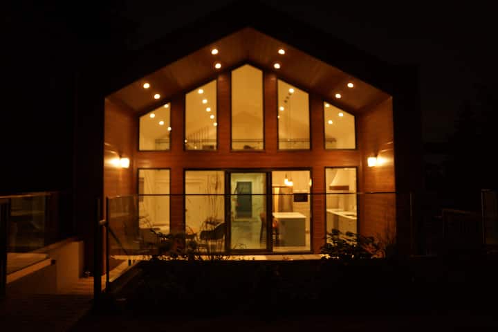 Sunny House - Coquitlam