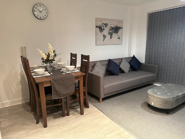 Modern Apt>balcony>freeparking>centre>worklongstay - 셰필드