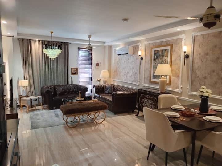 Luxury Apartment 3d 2 Bed 2 Bath - Lahore