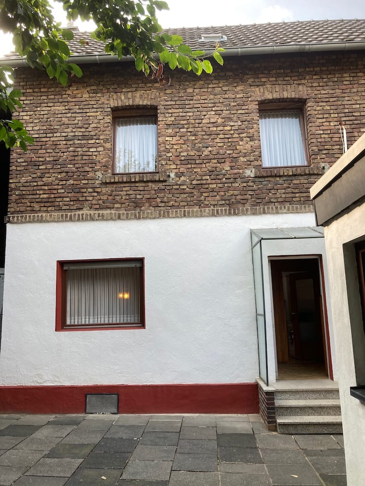 Gepflegte Unterkunft - Bonn
