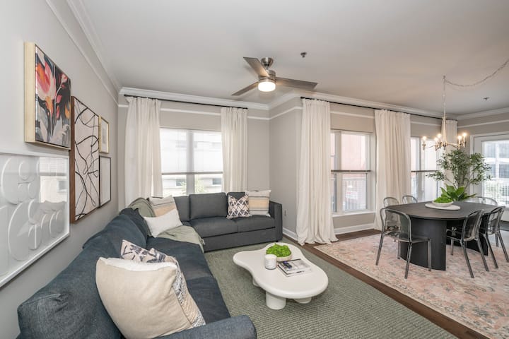 Stay6th&race | Downtown Cincy - Cincinnati, OH