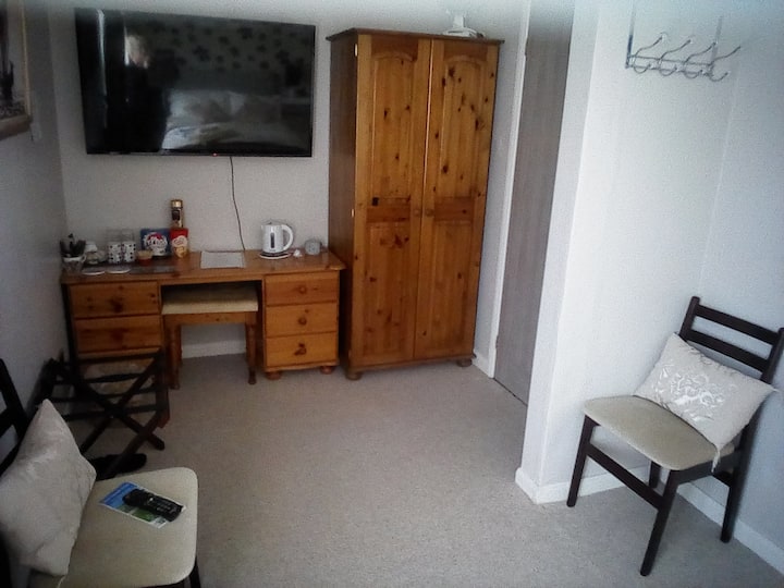 Keresen - Double/shared Bathroom - Wadebridge