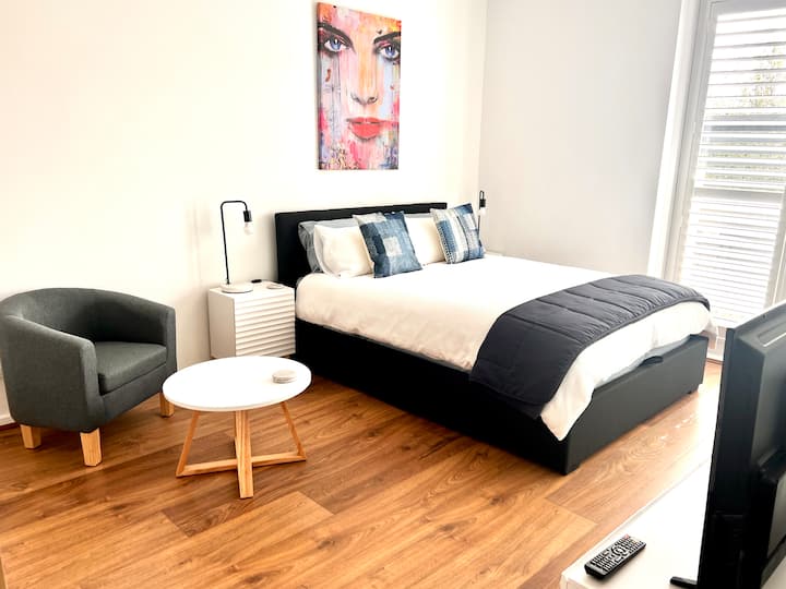 Renovated Studio With Balcony. - Saint Kilda