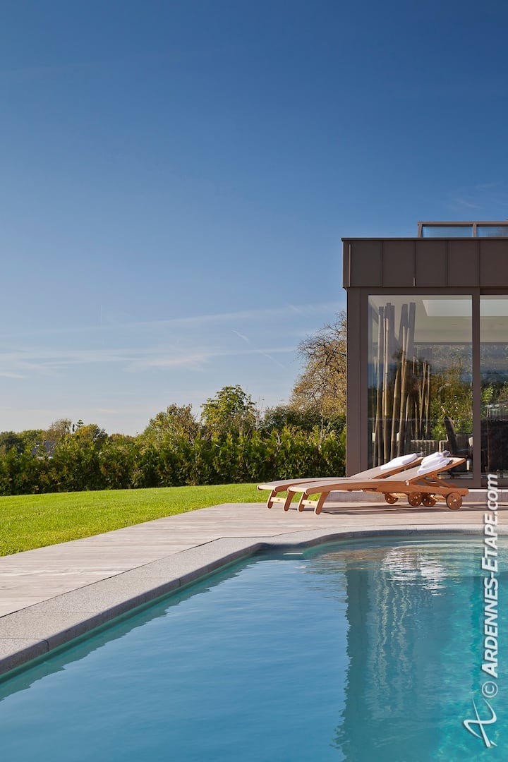 Gîte Ferme De Froidthier : Piscine, Sauna, Jacuzzi - Limburg