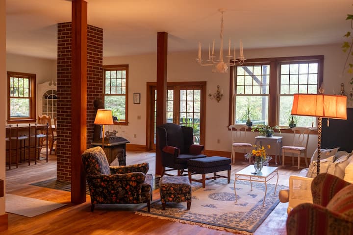 Elegant New England Oasis - Bar Harbor, ME