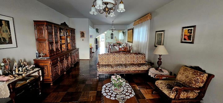 Suíte 04 No Centro - Térreo Com Vista Para Piscina - Socorro