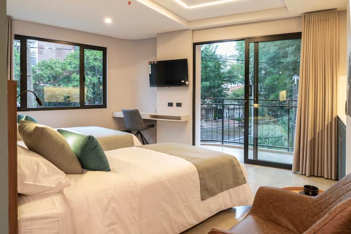 Serene & Stylish Loft In Medellín - Medellín