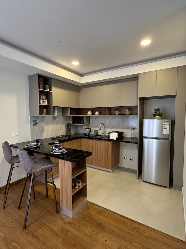 Elegante Y Cómodo Departamento - Sucre