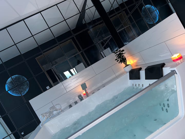 Loveroom - L’étoile * - - Malesherbes