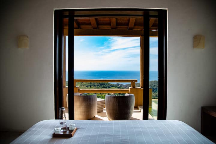 Villas Del Vigia - Three Bedroom Penthouse - Zihuatanejo
