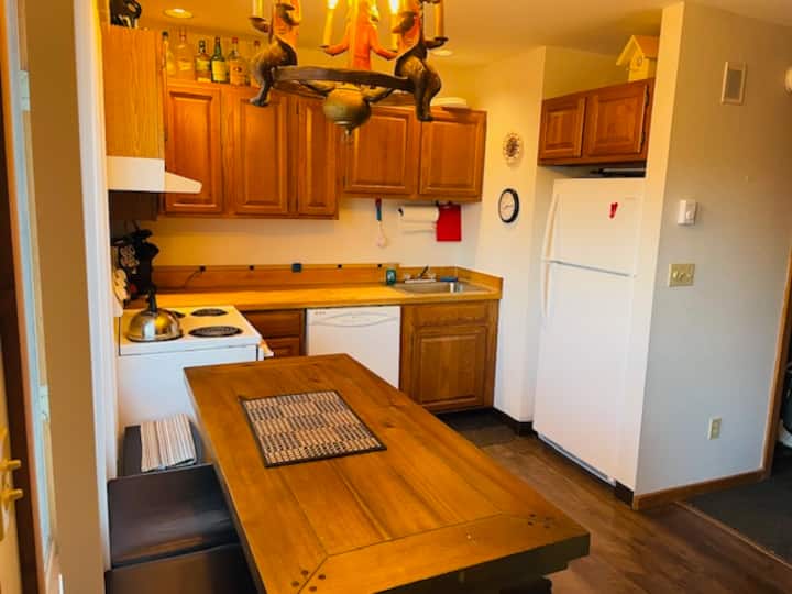 Quad's Townhouse - Windham, NY