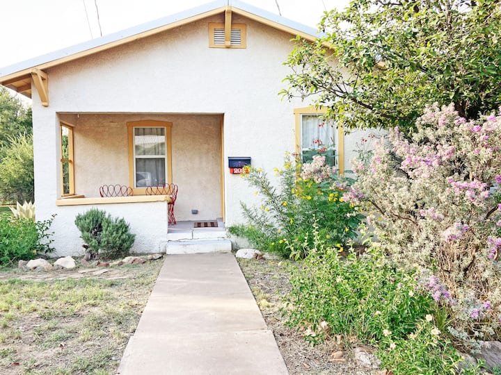 Old Town Casita - Alpine, TX