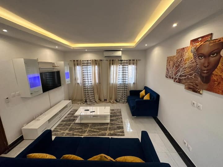 Bienvenue A La Planete House - Dakar