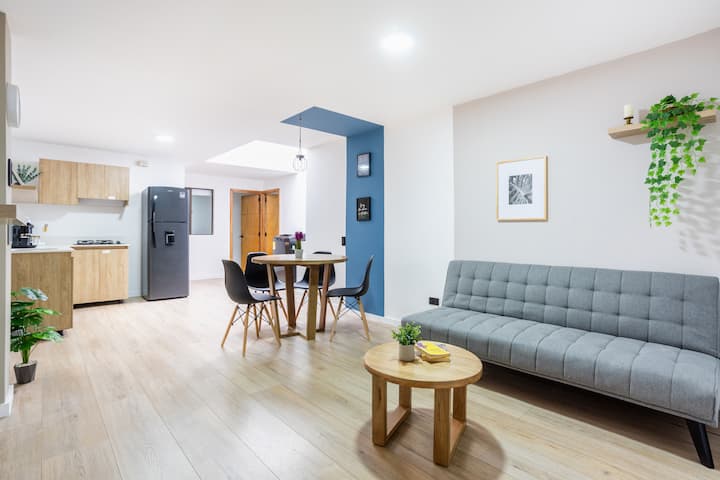 Cerca Al Poblado Y Al Centro. - Medellín