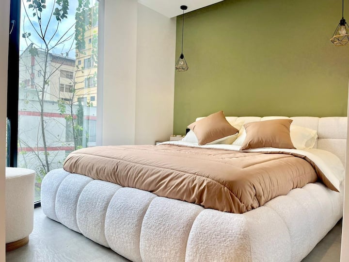 Luxury Mini-suite W Rooftop Pool - Quito