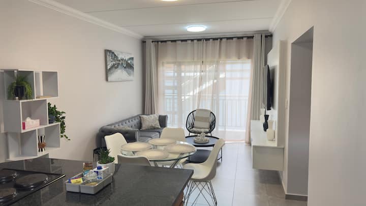 The Modern Hub@waterfall - Midrand