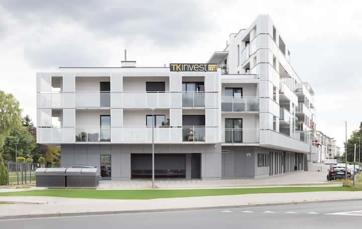 Blue Horizon Free Garage Parking And Self Check In - Poznań