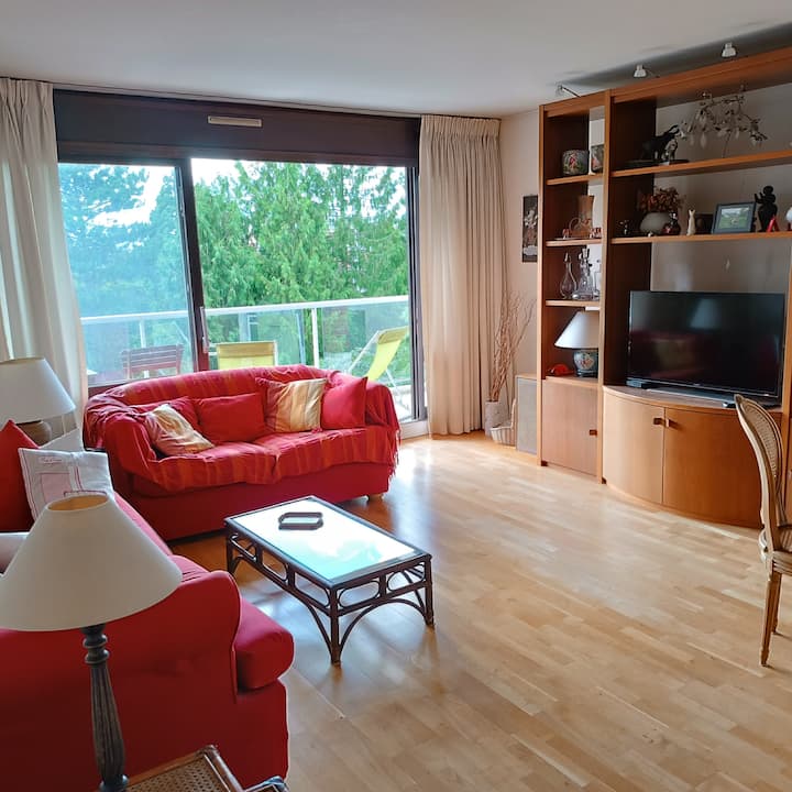 2 Chambres Avec Vue Sur Des Arbres - Jouy-en-Josas