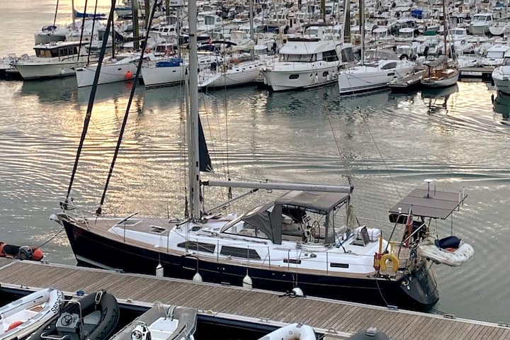Sailing Yacht Royal William Yard Plymouth - Plymouth