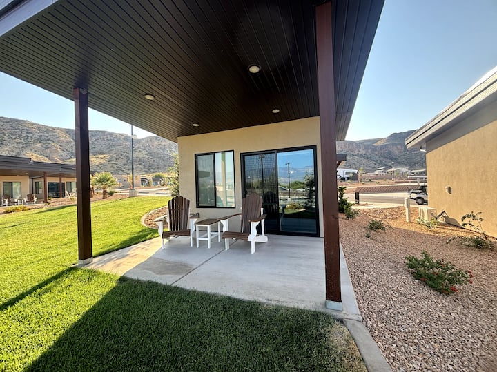 Luxury Casita 4, Near Zion Np - Hurricane, UT