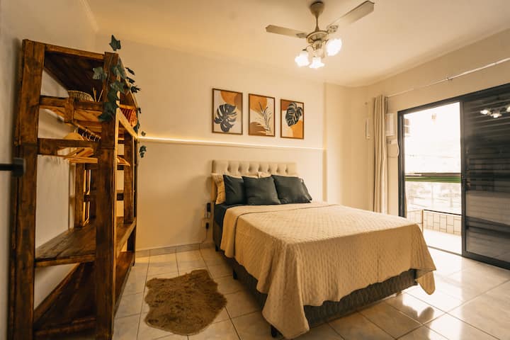 Apto Completo • Pertinho Do Mar • 10 Pessoas - Santos, Brasil