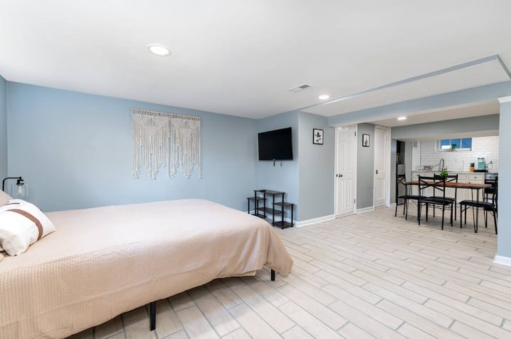 Convenient & Affordable Studio - Dundalk, MD