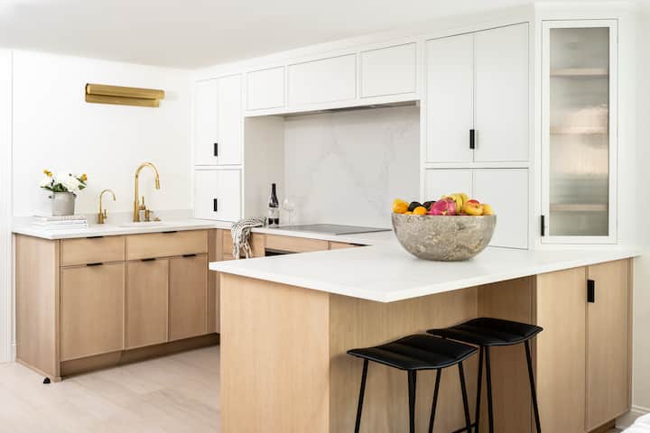 Brand New: Luxury 1br With Cleaning, Newton - Newton, MA