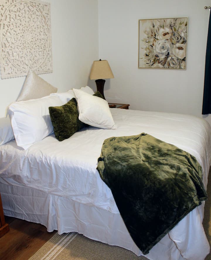 Comfortable Desert Hide-away - Carlsbad, NM