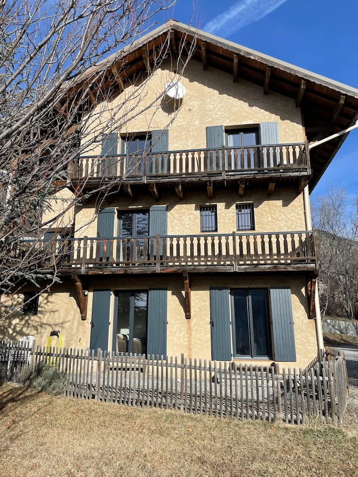 Superbe Appart 2p Bas De Chalet - Colmars