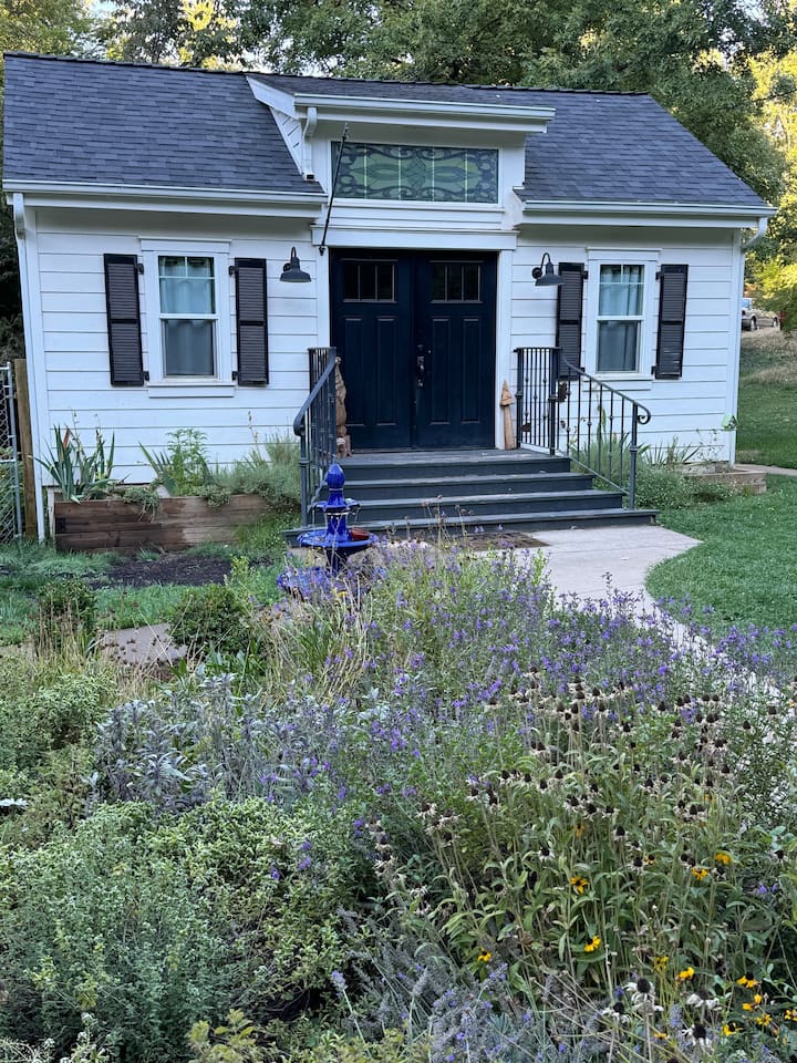 The Cottage In The Mountains - Alta Sierra, CA