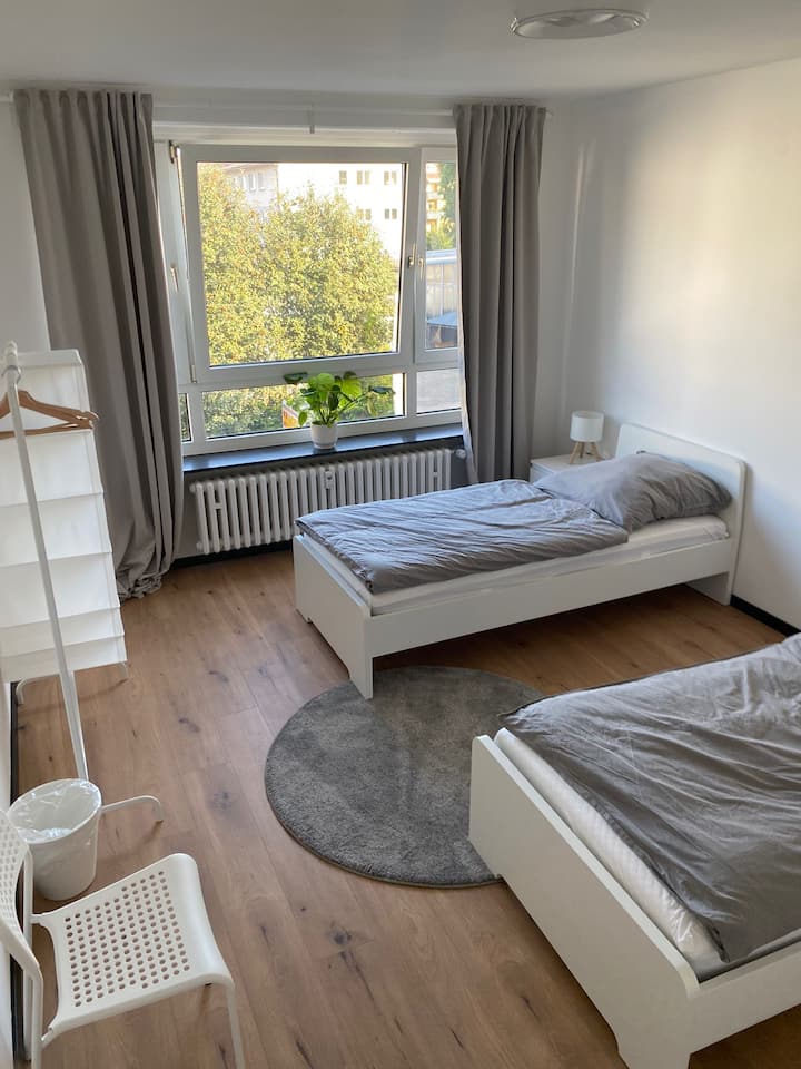 Ferienwohnung - Ideal Für Den Kurzurlaub - 2.og - Kassel